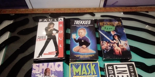 VHS LOT TREKKIES Jedi Mask Shaq Kazam Paula Abdul Labatt Blue Hockey ...