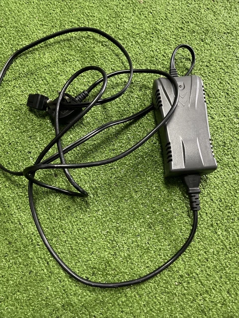 GENUINE MOTOCADDY S-SERIES Lithium 14.4V Golf Battery Charger £45.00 ...