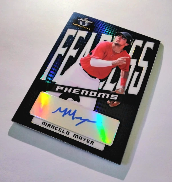 MARCELO MAYER RC AUTO SP/75 2021 Leaf Valiant FEARLESS PHENOMS #FP-MM7 ...