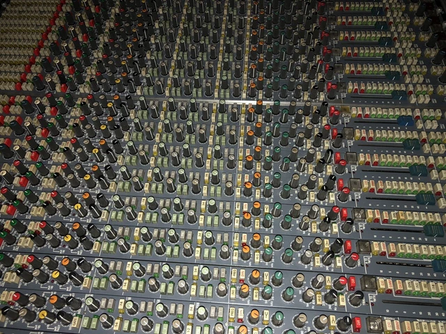 NEVE VR CHANNEL strip Modules Dynamics, Mic/ line amps, EQ, mini fader ...