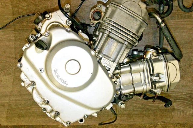 HONDA NT650 V Deauville RC47 Moteur Conduit Complet EUR 370,59 ...