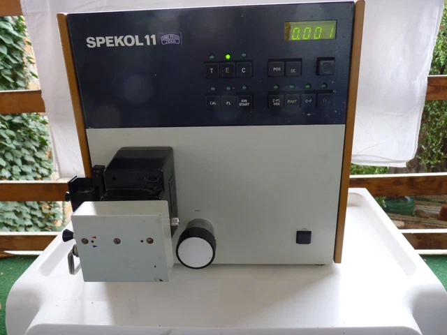 CARL ZEISS JENA Spekol Spektrometer Photometer Spektralphotometer ...