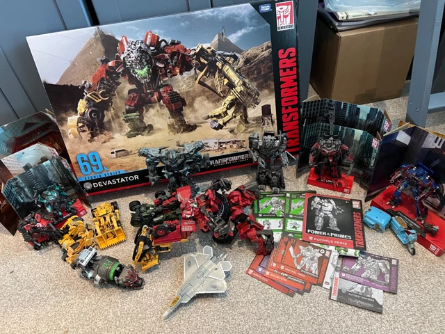 HASBRO TRANSFORMERS STUDIO Series 69 Devastator Action Figure Set £200. ...