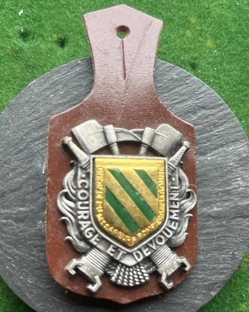 FRENCH FIRE SERVICE Badge Sapeurs Pompiers £11.11 - PicClick UK