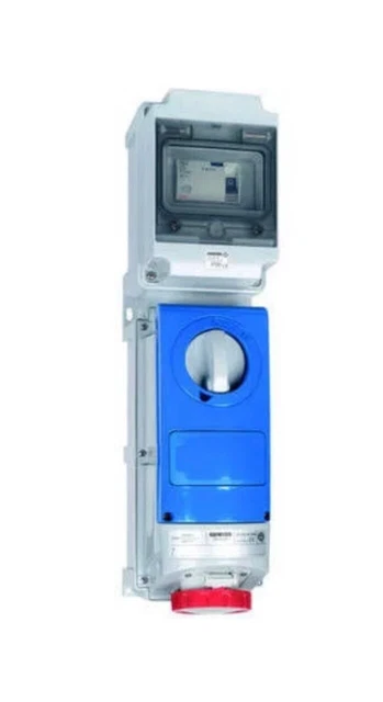 GEWISS UK01449 5PIN Interlock Socket 32A 415V 3P+N+E, c/w 40A RCD £83. ...