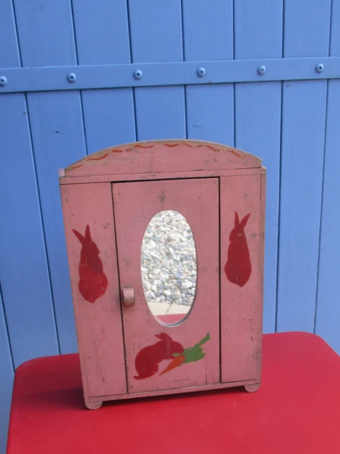 MEUBLE EN BOIS Ancien de poupée années 50 décor pochoir lapins EUR 25,00 - PicClick FR