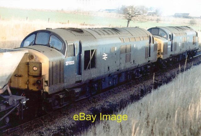 PHOTO RAILWAY 6X4 Class 37 37023 and 075 Freight at Dodworth c1985 £2. ...