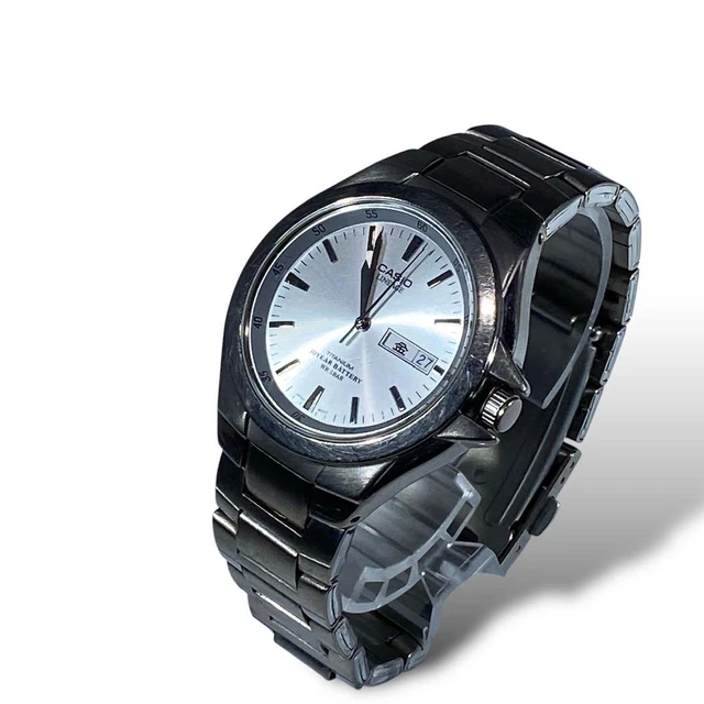CASIO LINEAGE LIN171J Titanium Quartz Watch Silver Dial New Battery ...