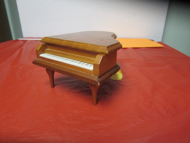 VINTAGE=LEFTON=CHRISTOPHER COLLECTION WOOD Grand Piano Music Box =NR= £ ...