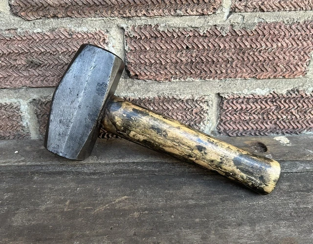 VINTAGE 4LB CLUB Hammer Lump Hammer Mallet Blacksmiths Builders Old ...
