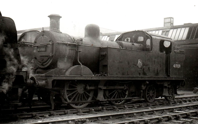 EX LMS CLASS 2P 0-4-4T No 41909 @ RUGBY MPD 31/12/ 1958 R/PHOT0 by P H ...