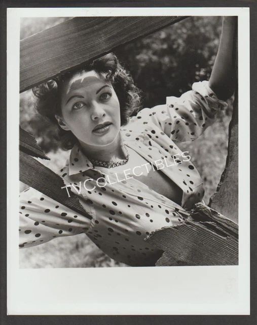 Movie Actress Yvonne De Carlo FOR SALE! - PicClick UK