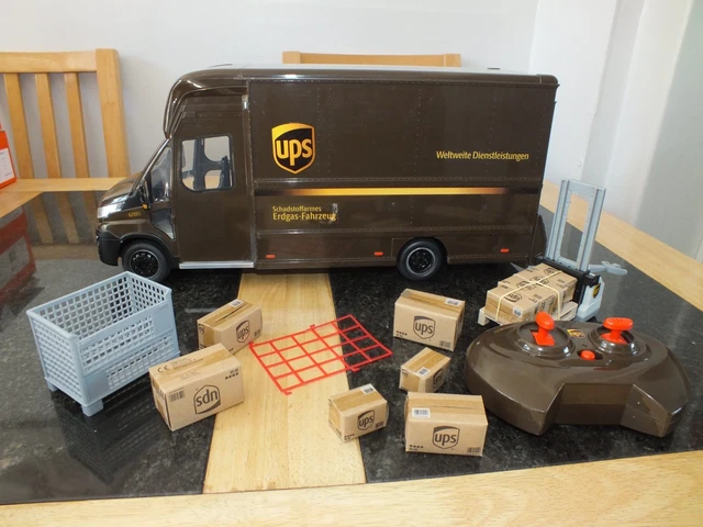 UPS RADIO CONTROL iveco van 1:16 scale £42.28 - PicClick UK