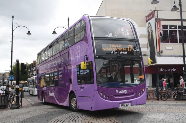 225 SN61BCV READING Buses 6x4 Quality Bus Photo EUR 3,80 - PicClick FR