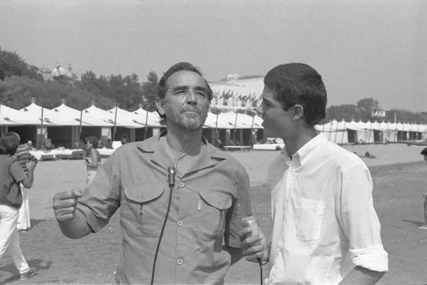 VITTORIO GASSMAN WALKING With His Son Alessandro Gassman On - 1982 Old ...