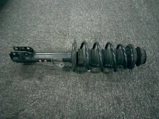 TOYOTA SUCCEED 2018 DBE-NCP165V Strut anteriore destro 4851052N70 ...