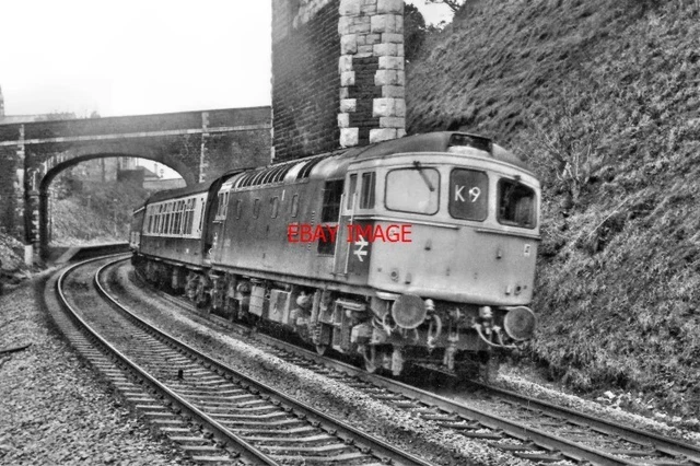 PHOTO 1982 Class 33 Diesel Electric Loco No 33052 Leaving Teignmouth ...