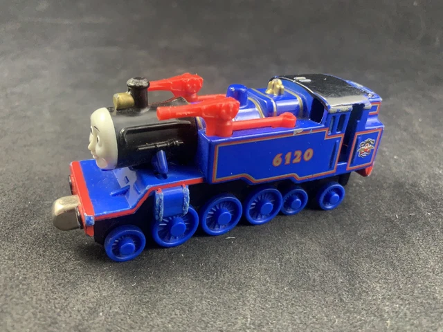 THOMAS & FRIENDS Trackmaster 2010 - Magnetic Belle 6120 - Gullane ...