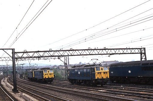 ORIGINAL COLOUR SLIDE of 76036 BR class 76 Woodhead electric loco £7.00 ...