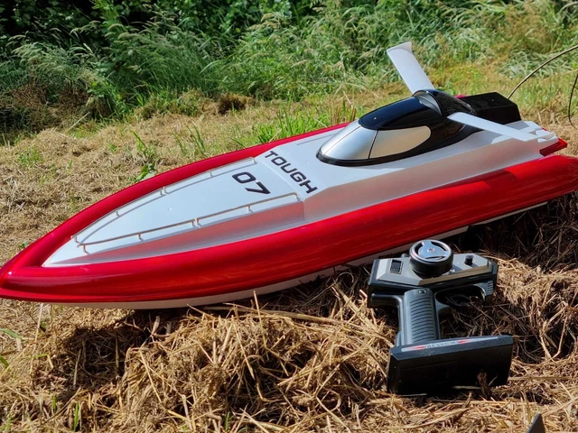 RC JET BOAT Model Atlantic Yacht Radio control Speedboat Toy Twin Motor ...