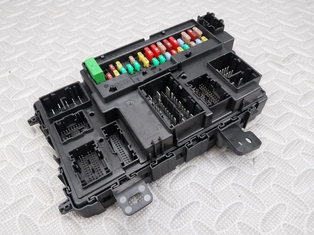 FORD TRANSIT CUSTOM Transit MK8 BCM BODY CONTROL MODULE FUSE BOX GK2T ...