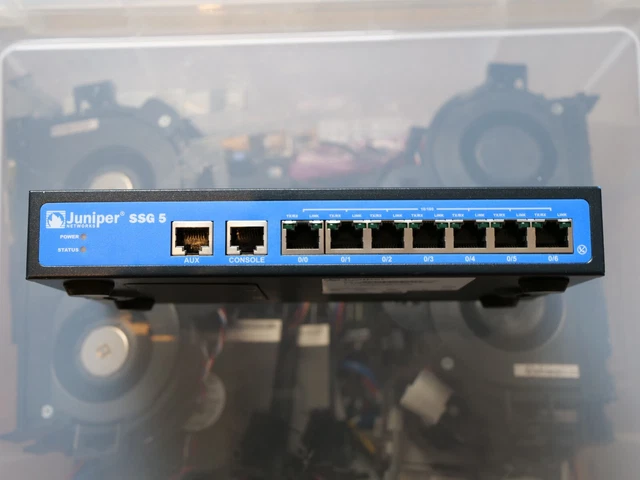 JUNIPER SSG-5 VPN Firewall SSG-5-SB Secure Services Gateway £12.99 ...