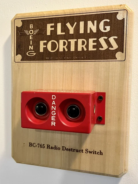 BOEING B-17 FLYING Fortress Part Radio Destruct Switch Box WWII Plaque ...