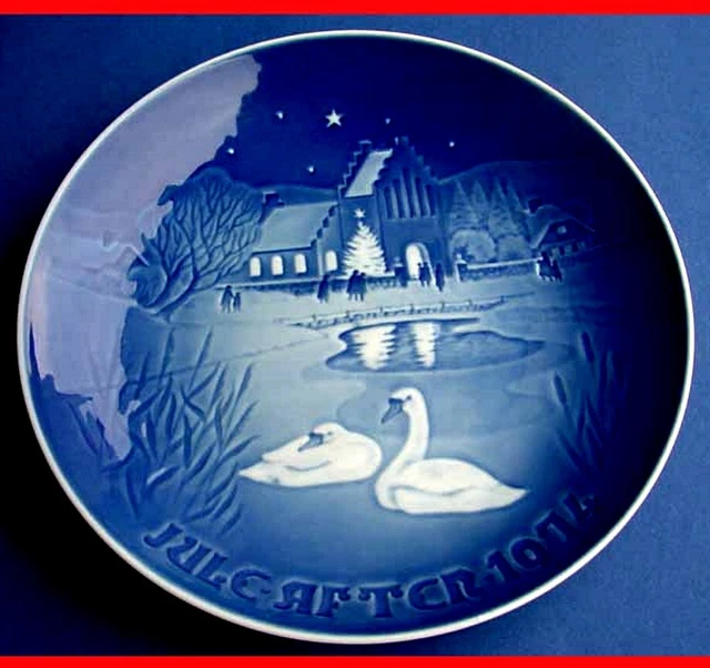 CHRISTMAS YEAR PLATE 1974 Bing & Grondahl Christmas IN The Village B207 ...