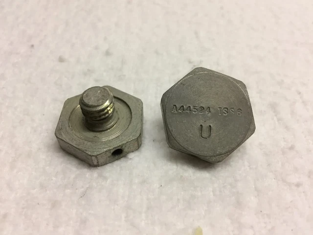 FUEL FILTER DRAIN Plug, Daimler Ferret, Saracen, Saladin Austin Champ ...