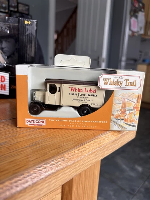 LLEDO DAYS GONE Dg043031 Morris Van, 'White Label'. Boxed. Mint ...