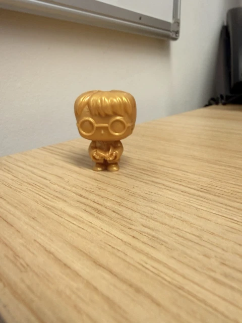 FUNKO POP RARE Golden Harry Potter Kinder Joy With Code Vt401 £3,066.70 ...