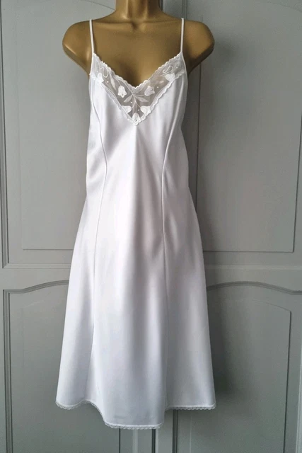 LADIES VTG M&S White Silky Satin Polyester Full Slip Size 18 £5.00 ...
