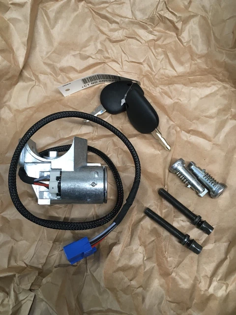 GENUINE DAF XF 105 ignition barrel and door lock set with two new keys ...