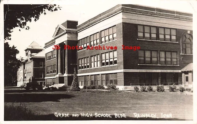 IA, REINBECK, IOWA, RPPC, bâtiments scolaires et secondaires, 1943 PM ...
