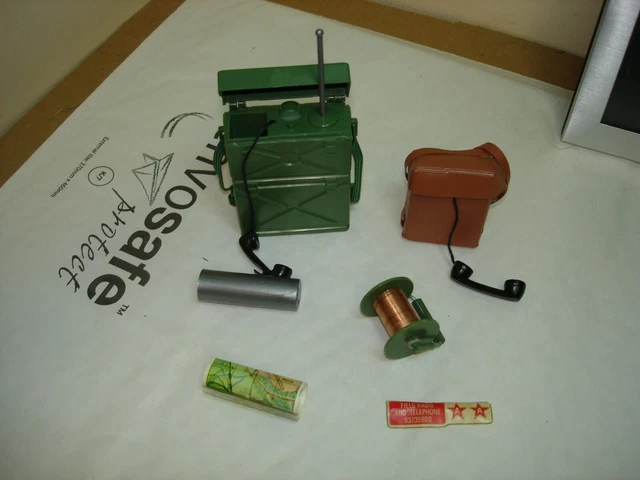 ALL ORIGINAL 1960'S Action Man command post and field radio set cat No ...