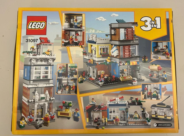LEGO CREATOR: TOWNHOUSE Pet Shop & Café (31097) New In Box $249.99 ...