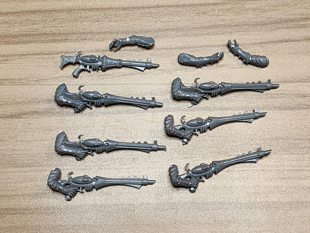 WARHAMMER 40K MINIATURES Drukhari Kabalites Splinter Rifles Bits Lot ...