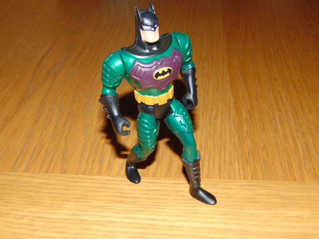 BATMAN ANIMATED SERIES Crime Fighter Ground Assault Action Figure DC ...