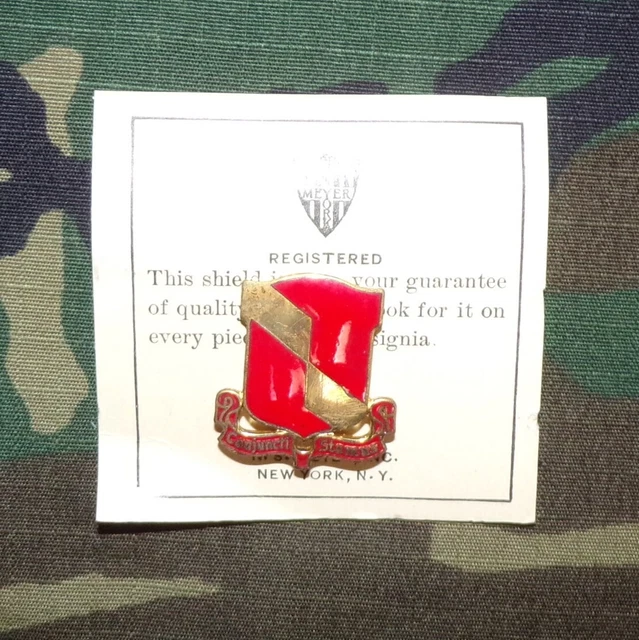ORIGINAL WW2 US Army 27th Field Artillery Regiment DUI Pinback Crest ...