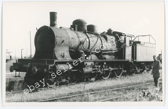 FRENCH RAILWAY PHOTO - SNCF No. 230.B.614 at Vaires Shed 1963 - Lot ...