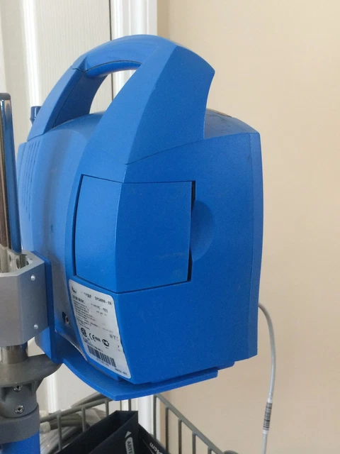 GE DINAMAP PROCARE DPC 400 Vital Signs Monitor NIBP SpO2 Temp Stand ...