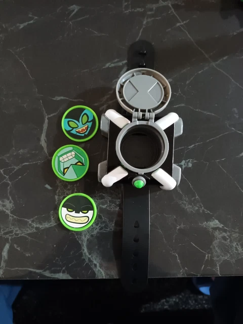 BEN 10 OMNITRIX Disc Shooter Watch £16.00 - PicClick UK