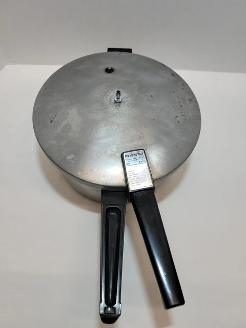 VINTAGE PRESTO 4 Quart Pressure COOKER Model A603A With Recipe Book $15 ...