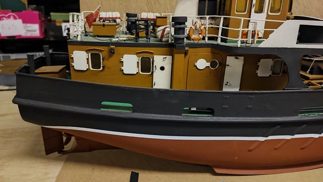 LOYAL CLASS MODEL Slipway Fleet Tender 1:24 R/c boat BUILT W ...