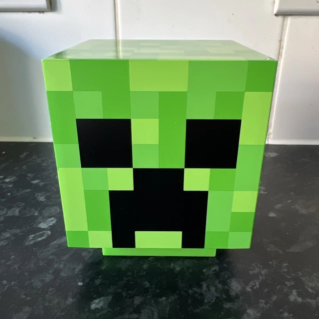 PALADONE MINECRAFT CREEPER Light with Official Creeper Sounds, Battery ...
