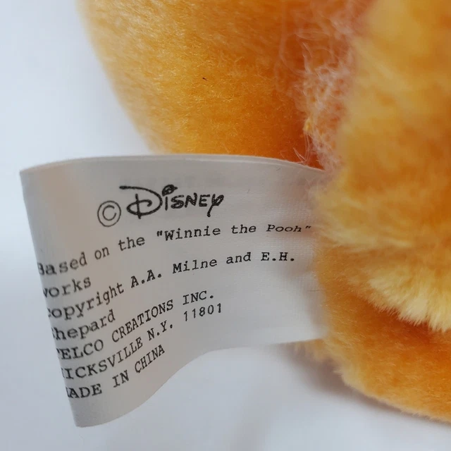 DISNEY WINNIE THE Pooh Animated Christmas Display Figure 17” by Telco £ ...