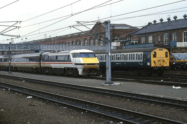 BRITISH RAIL 91012 & 307118 Doncaster 1990 Rail Photo £2.70 - PicClick UK