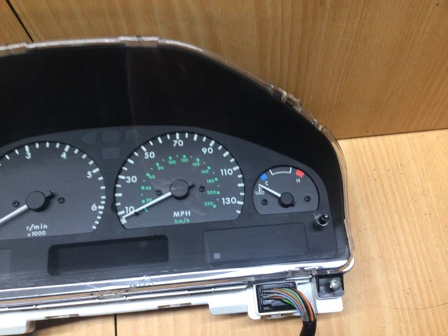 RANGE ROVER P38 Instrument Cluster Dash Binnacle 94-98 Yac111630 £40.00 ...