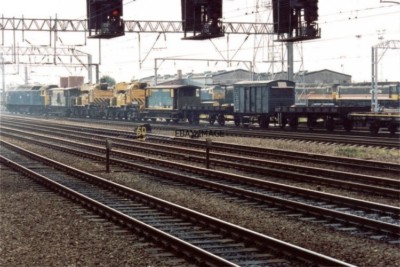 PHOTO CLASS 47 Loco No 47117 At Crewe 1990 £2.00 - PicClick UK