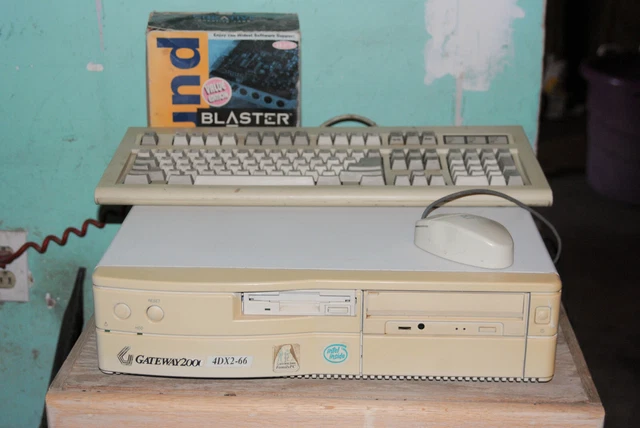 VINTAGE GATEWAY 2000 486 DX2-66 desktop computer 2 hd's Sound Blaster ...
